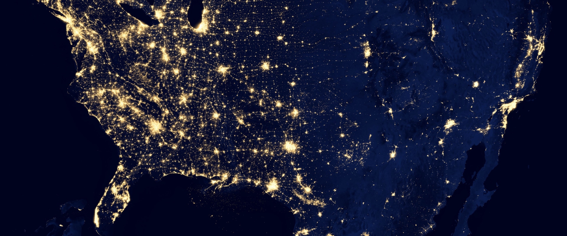 What percent of u.s. population owns gold?